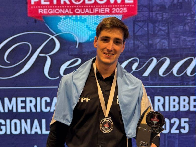 Santiago Rolandelli y su equipo, subcampeones regionales del PetroBowl ...